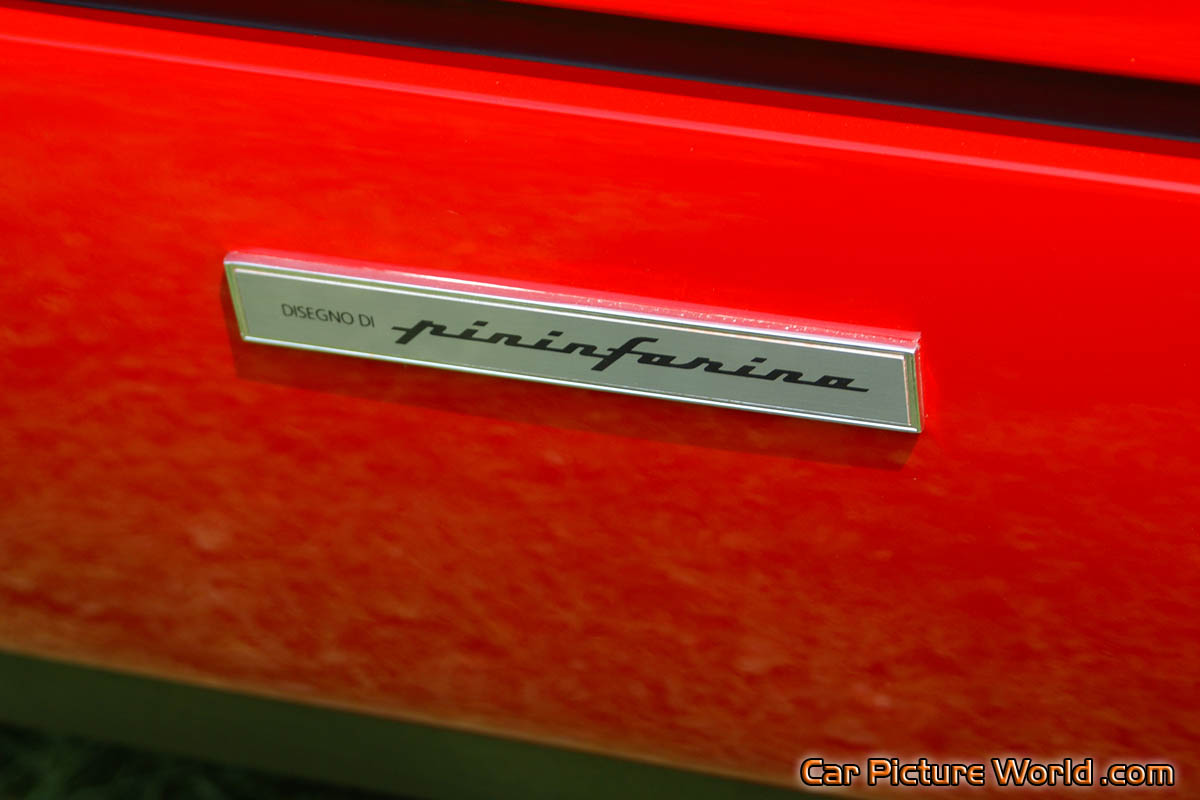 1988 Ferrari 328 GTS Pininfarina Emblem Picture