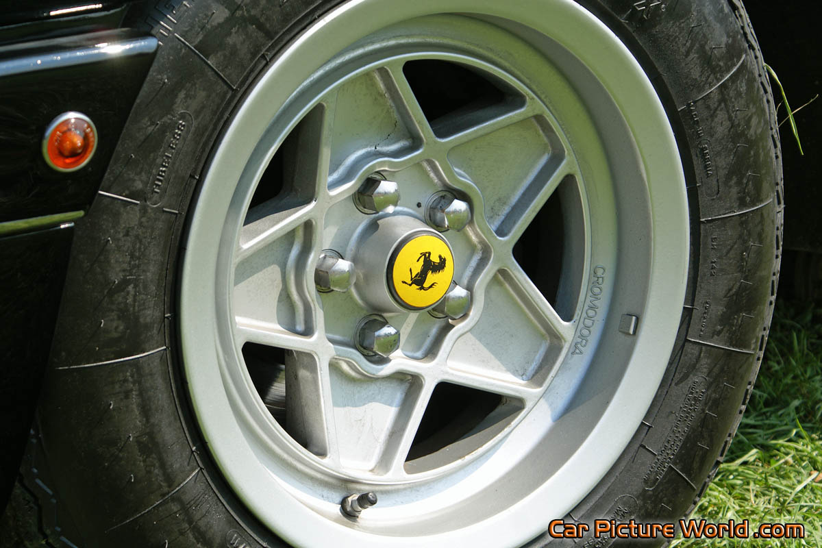1979 Ferrari 400 GT Wheel Picture