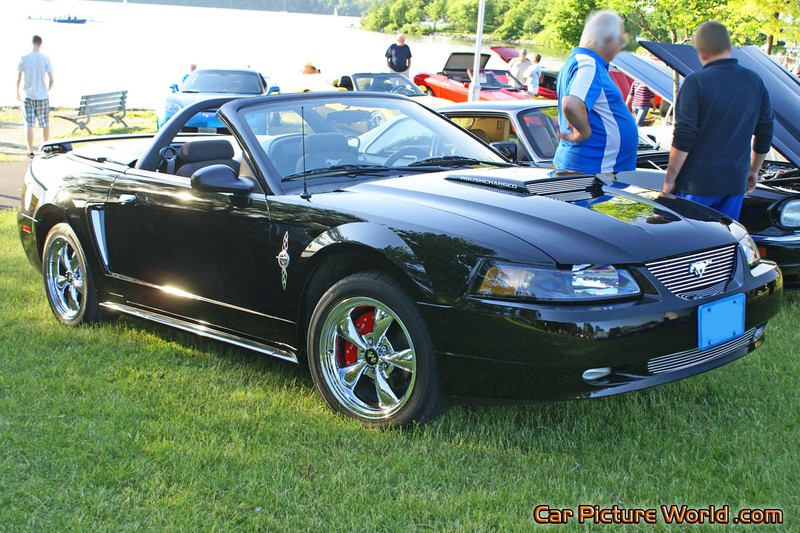 2004 Roush Mustang Convertible Front Right