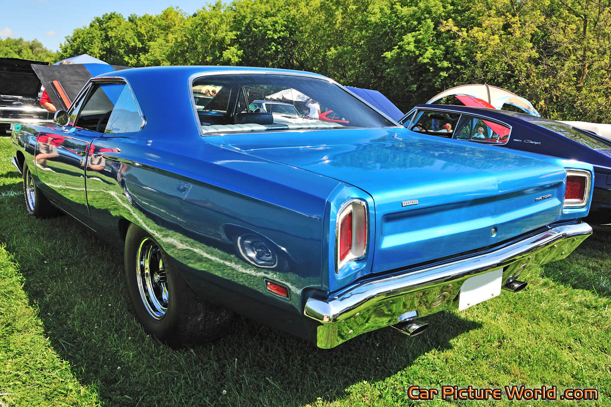 1969 Hemi Road Runner Rear Left Picture