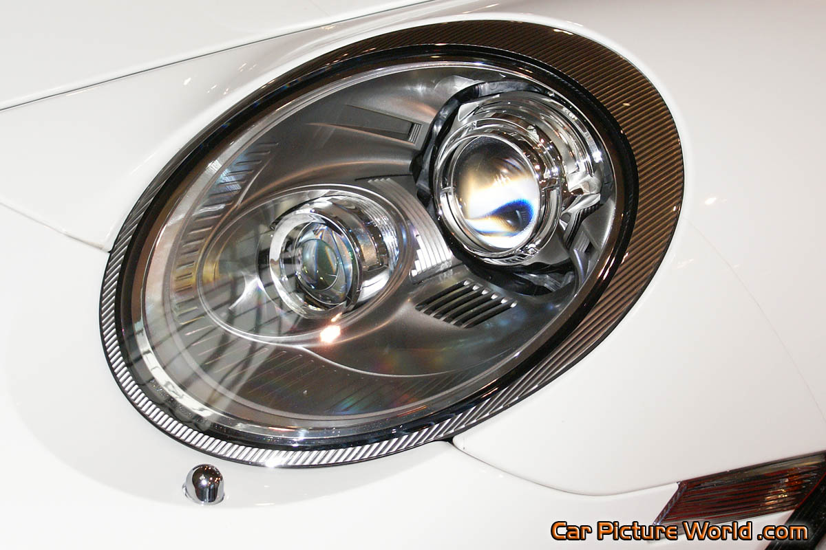 2012 911 Turbo S Cabriolet Headlight Picture